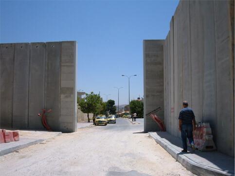 Photostory: Gate Bethlehem | The Electronic Intifada