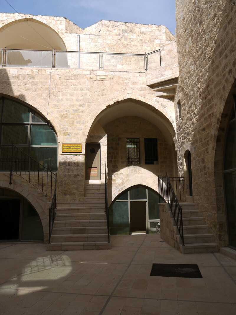 Giving Palestine's palaces back to the people | The Electronic Intifada