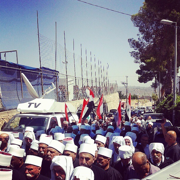 "I don't like you, death" -- Samih al-Qasim's final poem | The ...