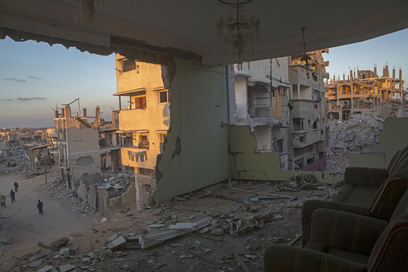 Inside out: three poems on Gaza by Zeina Hashem Beck | The Electronic ...